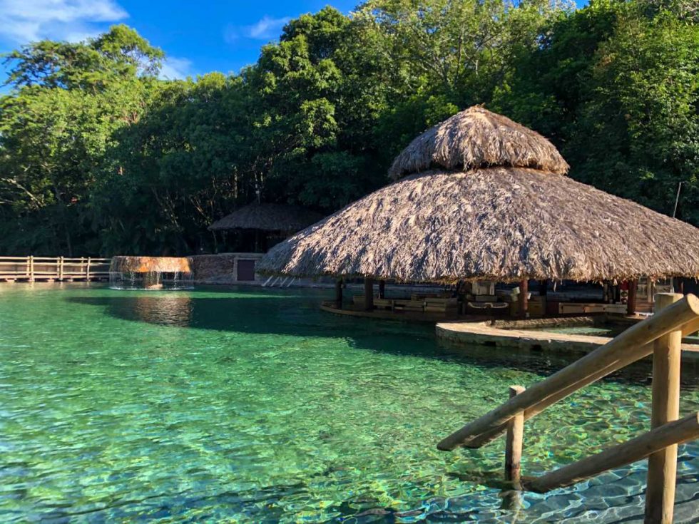 Tudo o que você precisa saber pra conhecer o Rio Quente - Viagem 0800